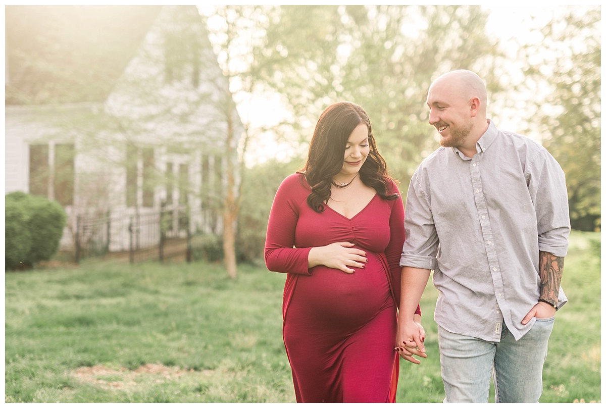 Chelsea & Aaron | A Hollywood Maternity Session - amandawosephotography.com