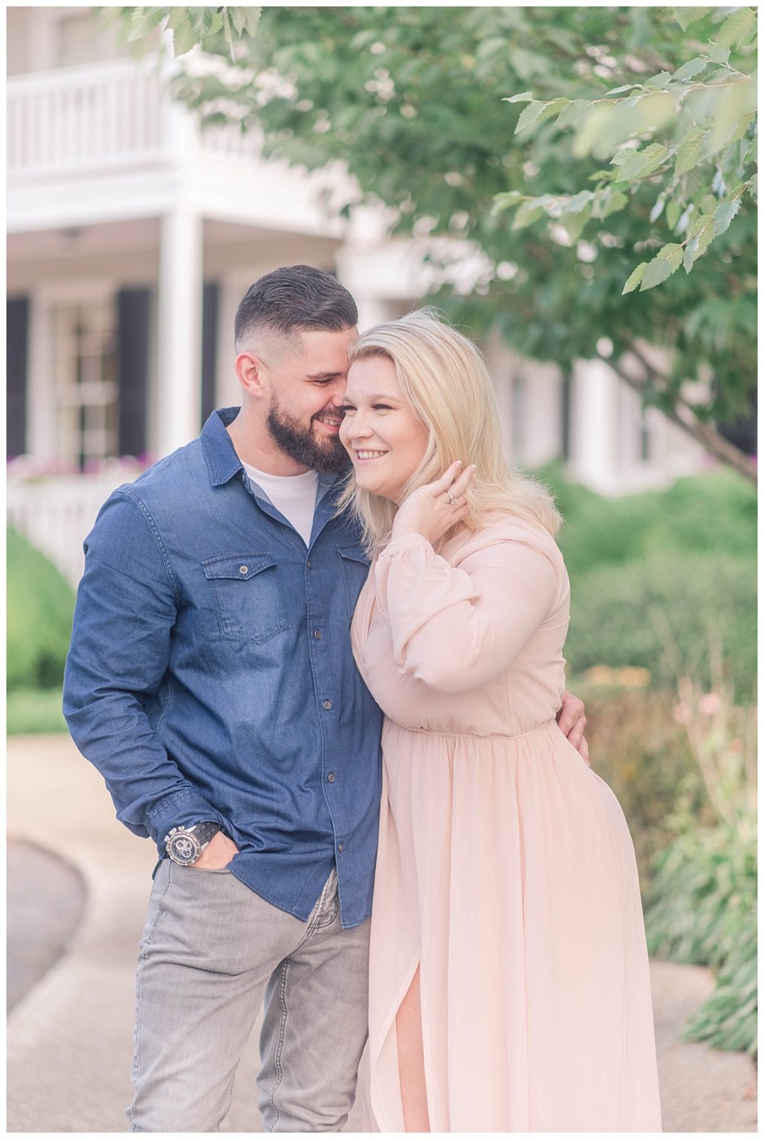 A Beachy Kent Island Engagement Session | Jess & Dave ...